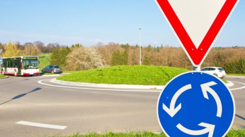 Circolazione nelle rotatorie: la guida per non sbagliare più - L ...